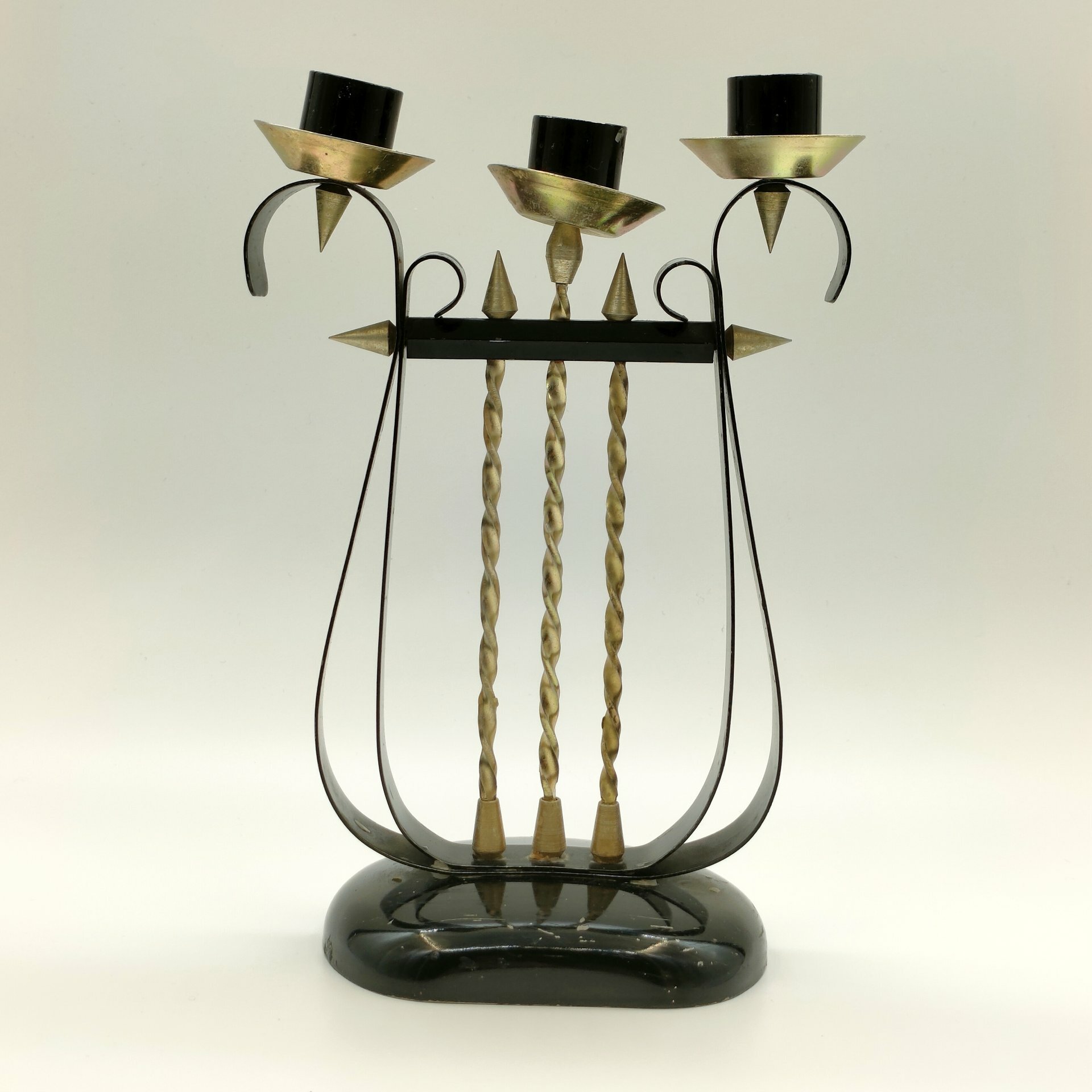 Подсвечник фигурный "Арфа" на три свечи