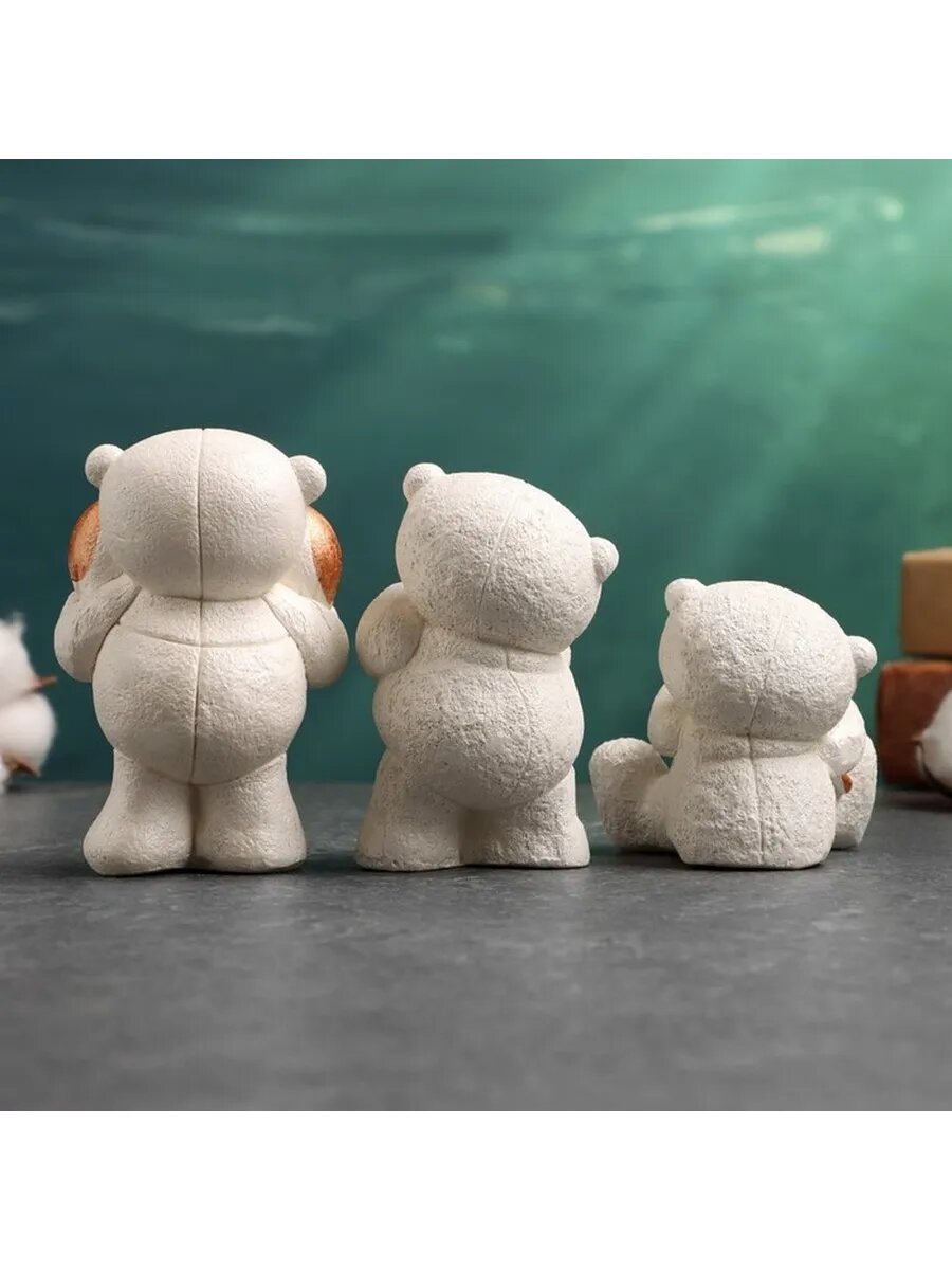 Очаровательный набор фигурок Мишек с подарками