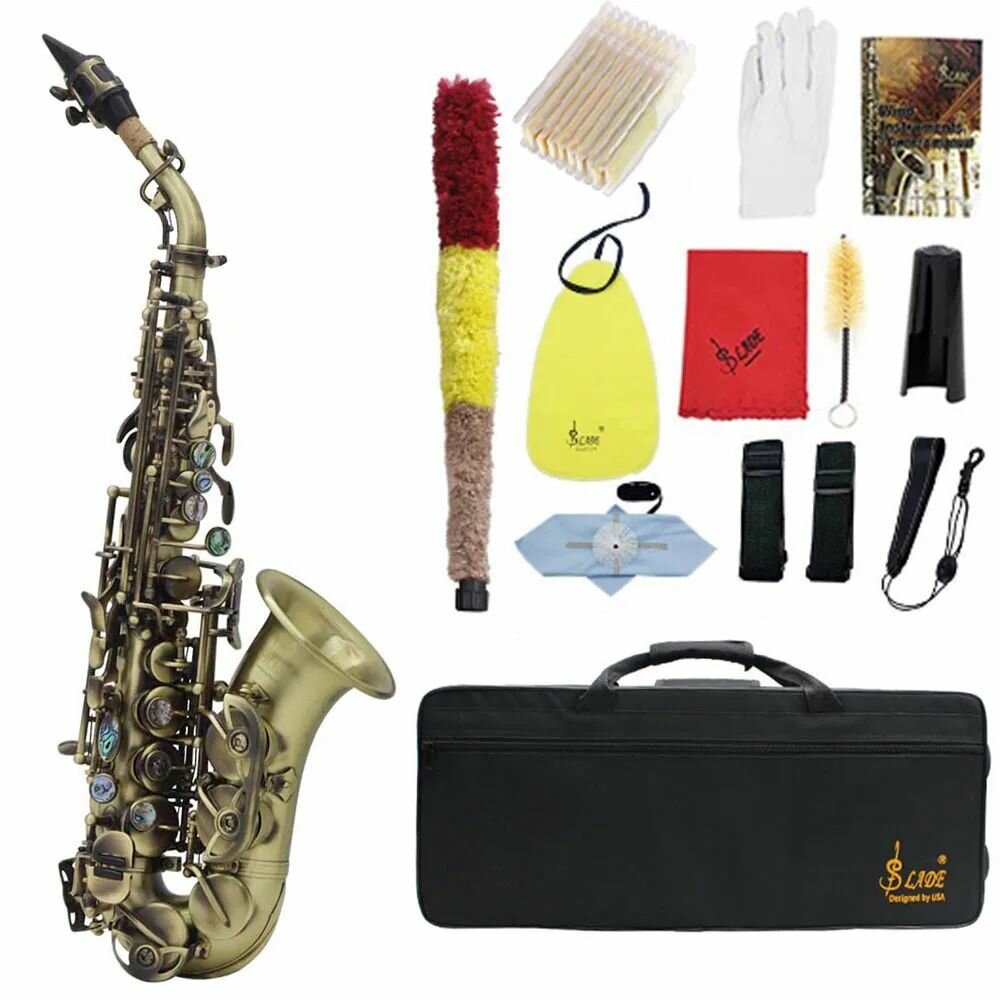 Сопрано-саксофон SLADE Bb с латунным корпусом, резными клавишами, белыми корпусами с язычками, перчаткой и тряпочкой для протирки.