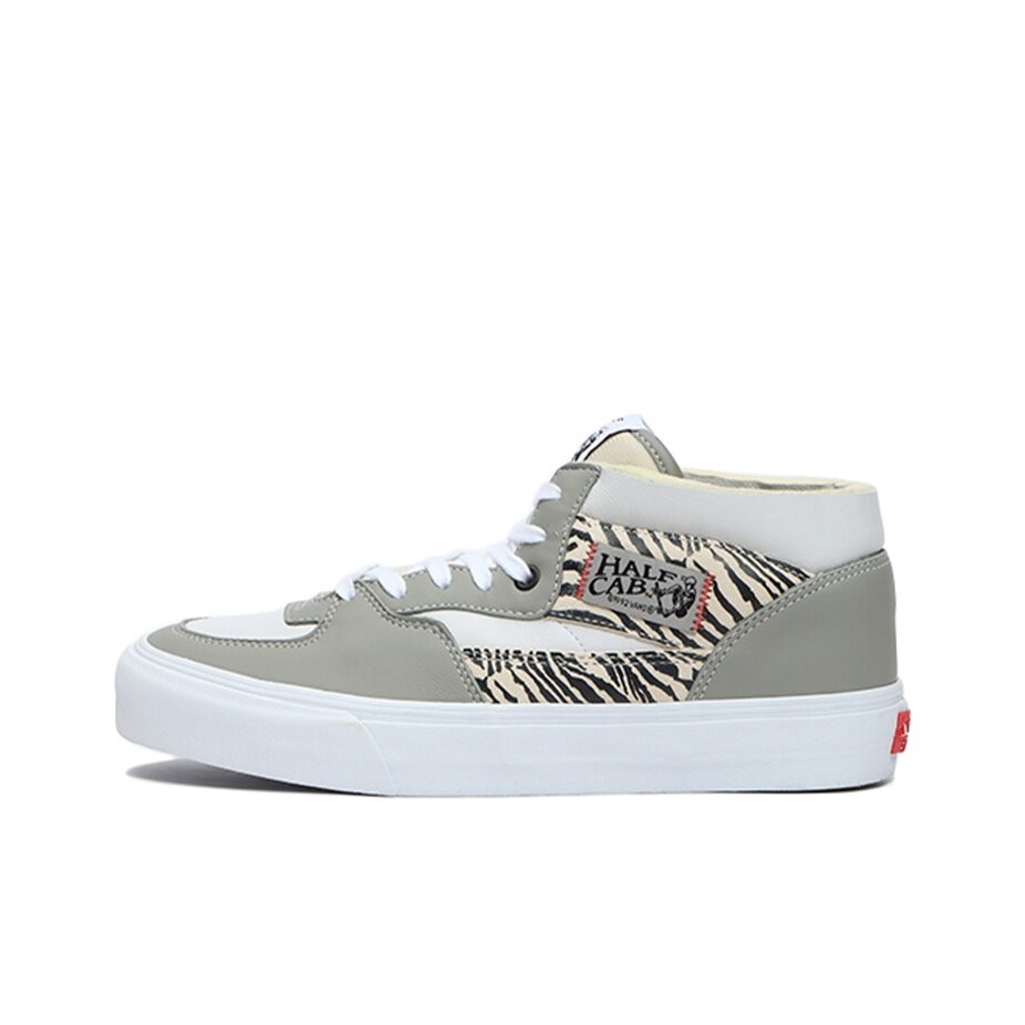 Кроссовки VANS Half Cab, размер EU 40.5 стопа (26CM), белый, — фото 1