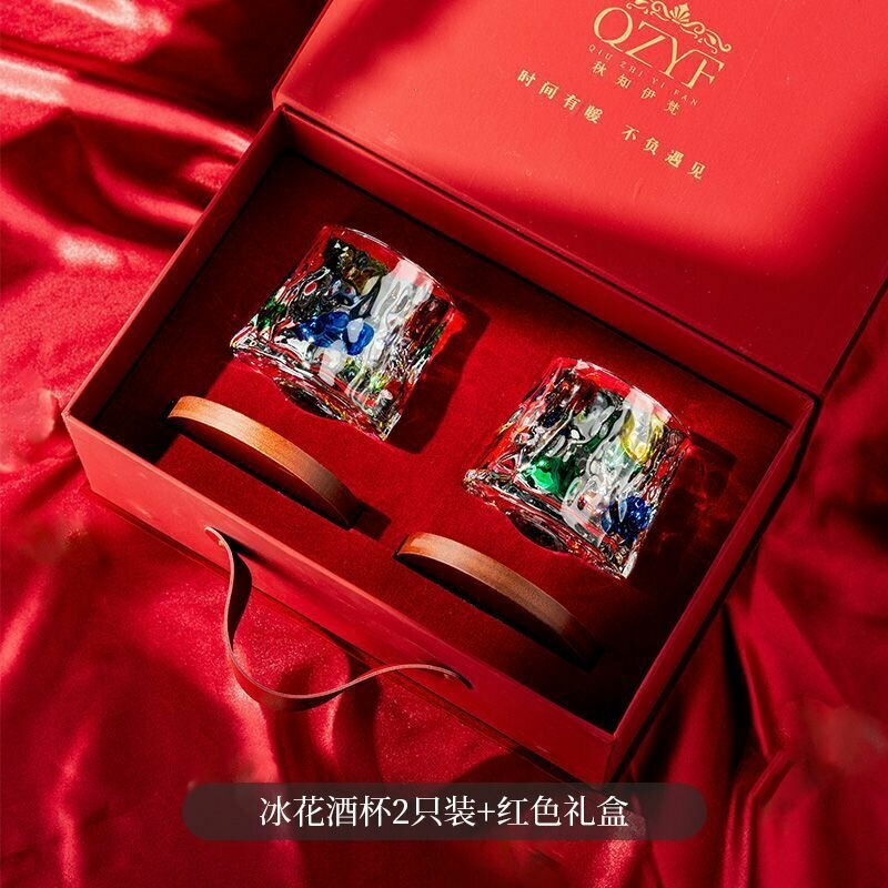 Набор подарочных стеклянных кружек QZYF Autumn Zhi Yi Fan с росписью, вращающиеся, легкая роскошь, высококачественные кружки для пар, новые свадебные сувениры