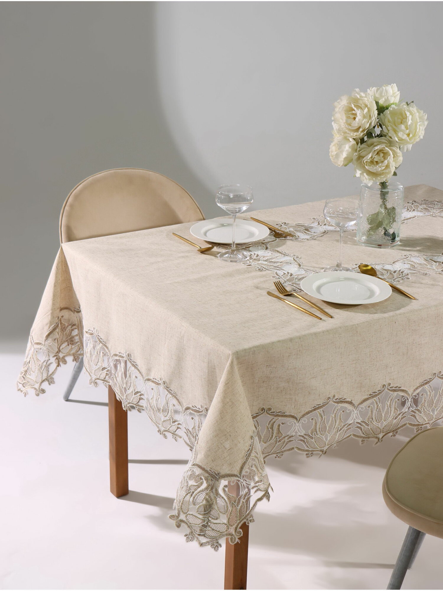 Скатерть "Этель. Ажурная", 150x220+-5 см, бежевая, сезон: весна