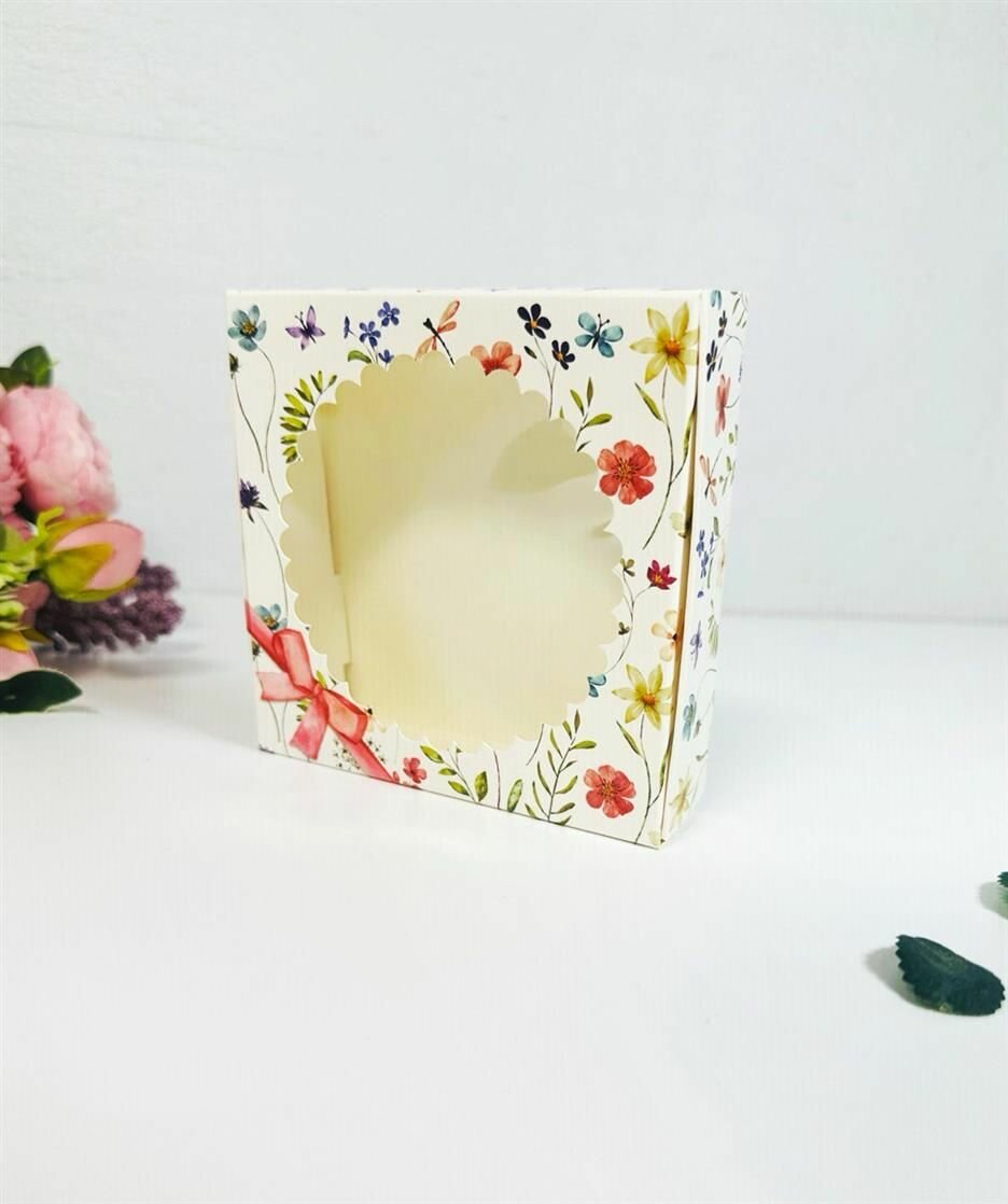 Коробки для печенья, пряников, конфет , 115*115*30 мм полевые цветы , Упаковка 20 штук