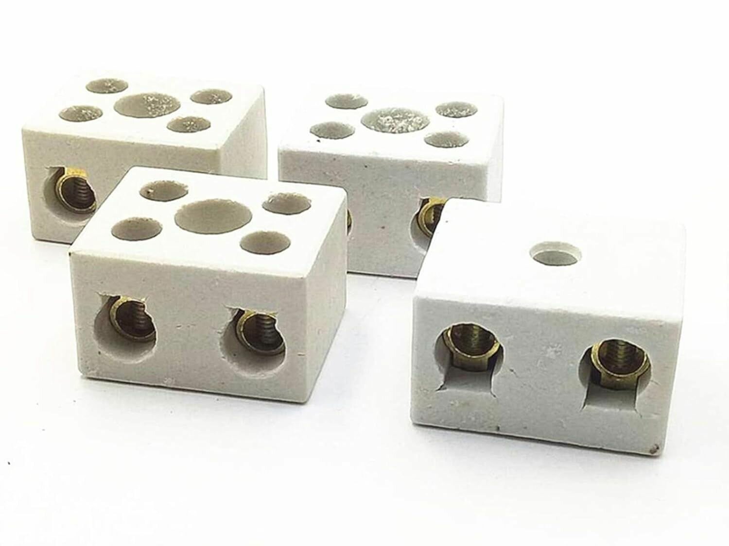 Диэлектрическая вставка