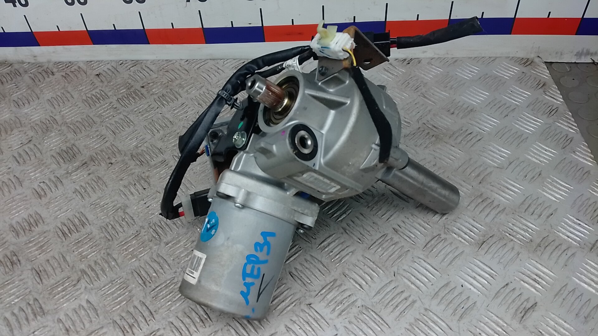 Электроусилитель руля HYUNDAI I40, Номер 563003Z430, 563303Z100