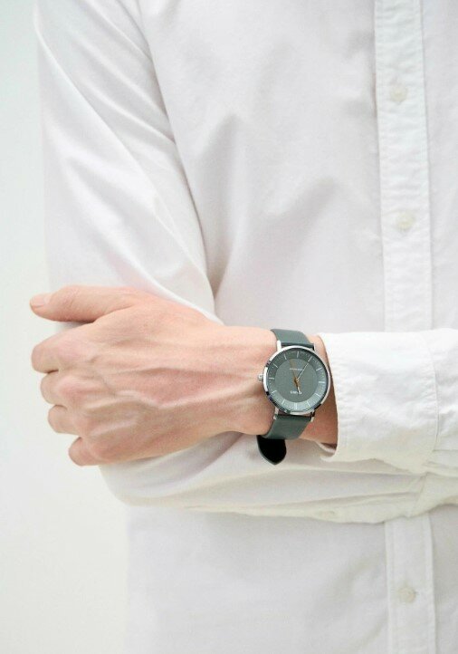 Наручные часы CASIO Классика, серебряный — фото 1
