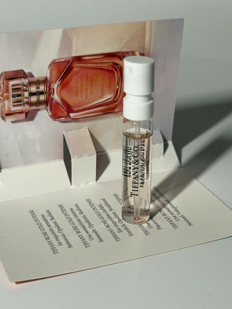 Tiffany & Co. Rose Gold Intense женская парфюмерная вода 1.5 мл пробник Vials