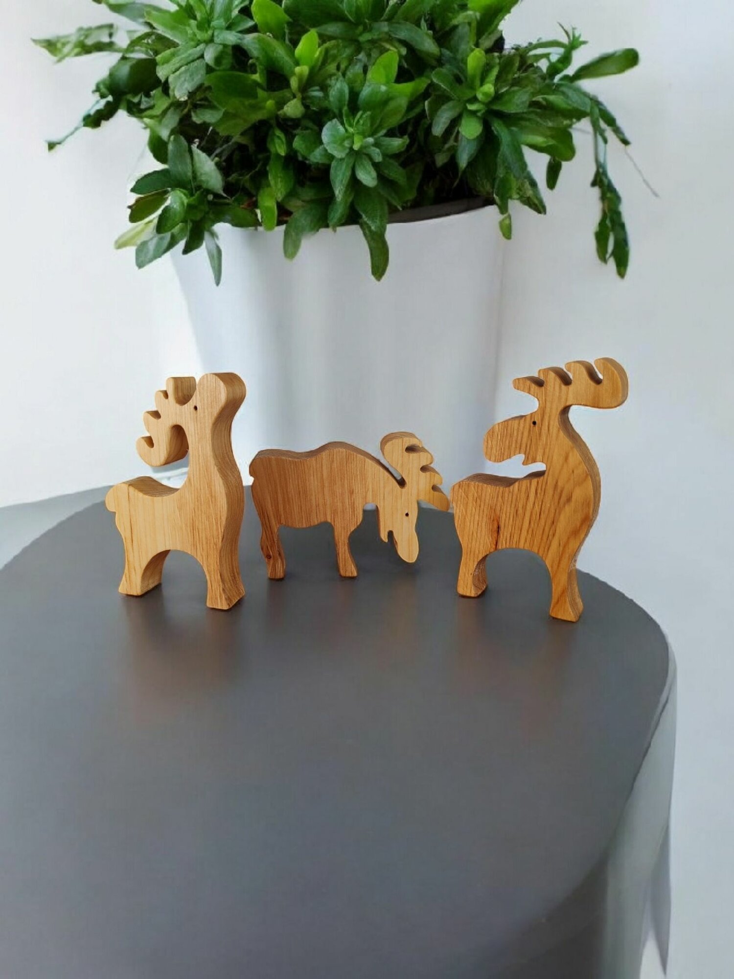 Три лося ручной работы, из натурального дерева, символ мудрости