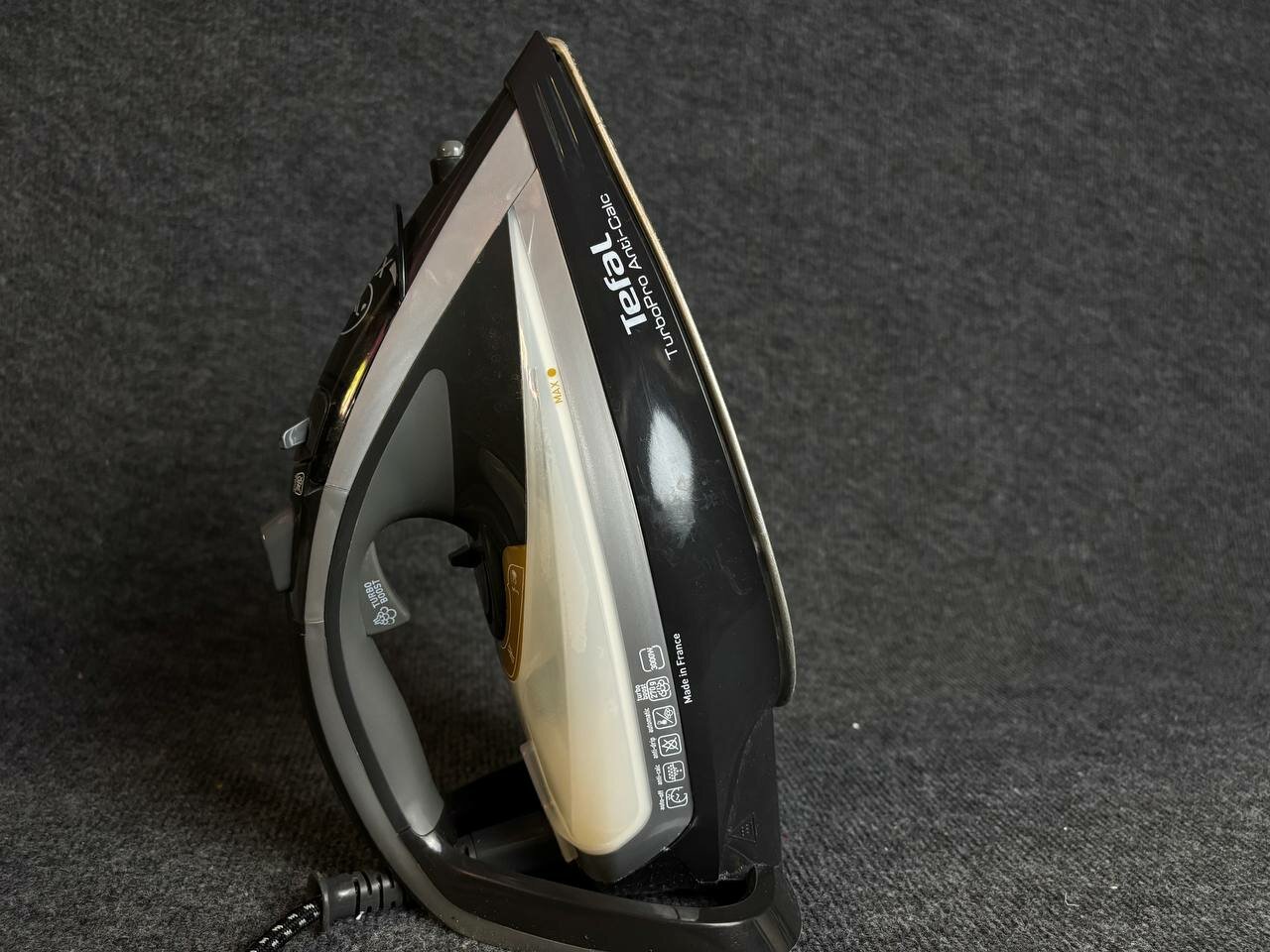 Утюг Tefal Turbo Pro FV5699E0