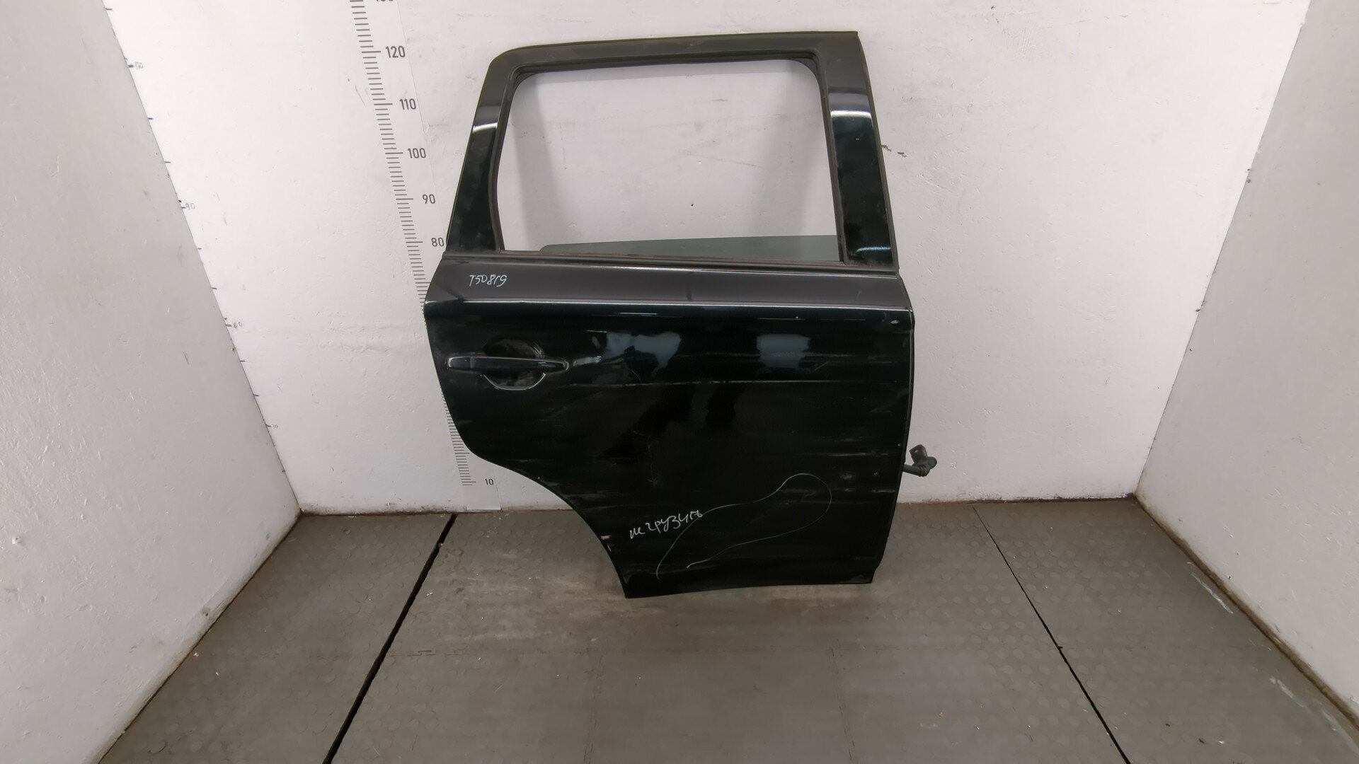 Дверь боковая (легковая) правая задняя Mitsubishi Outlander Б/У