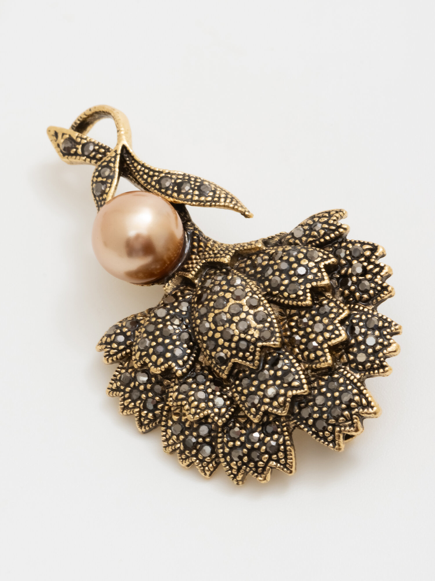 Брошь, кристалл, жемчуг имитация