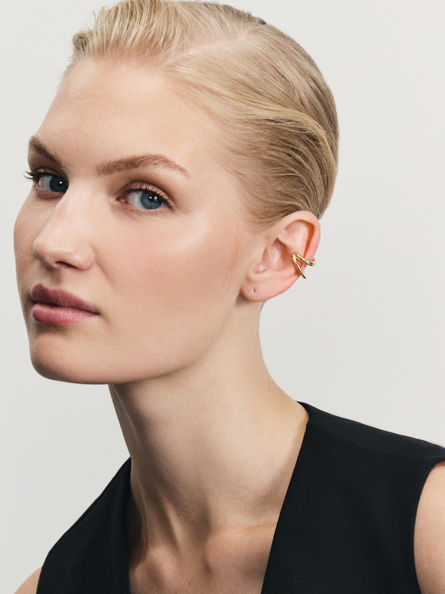 Моносерьга