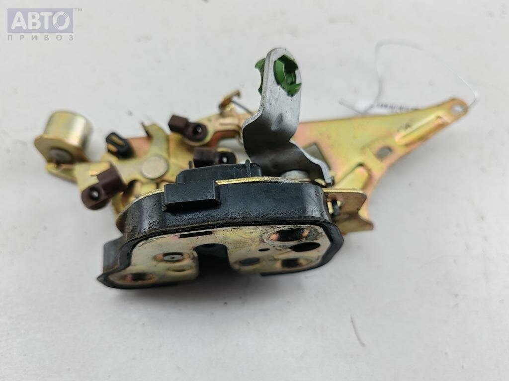 Замок двери задней правой Opel Omega B (1994-2003)