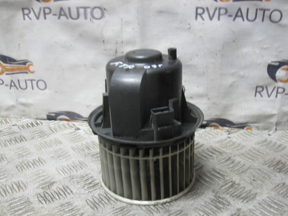 Моторчик отопителя Ford Transit TT9 2006—2014 4376922