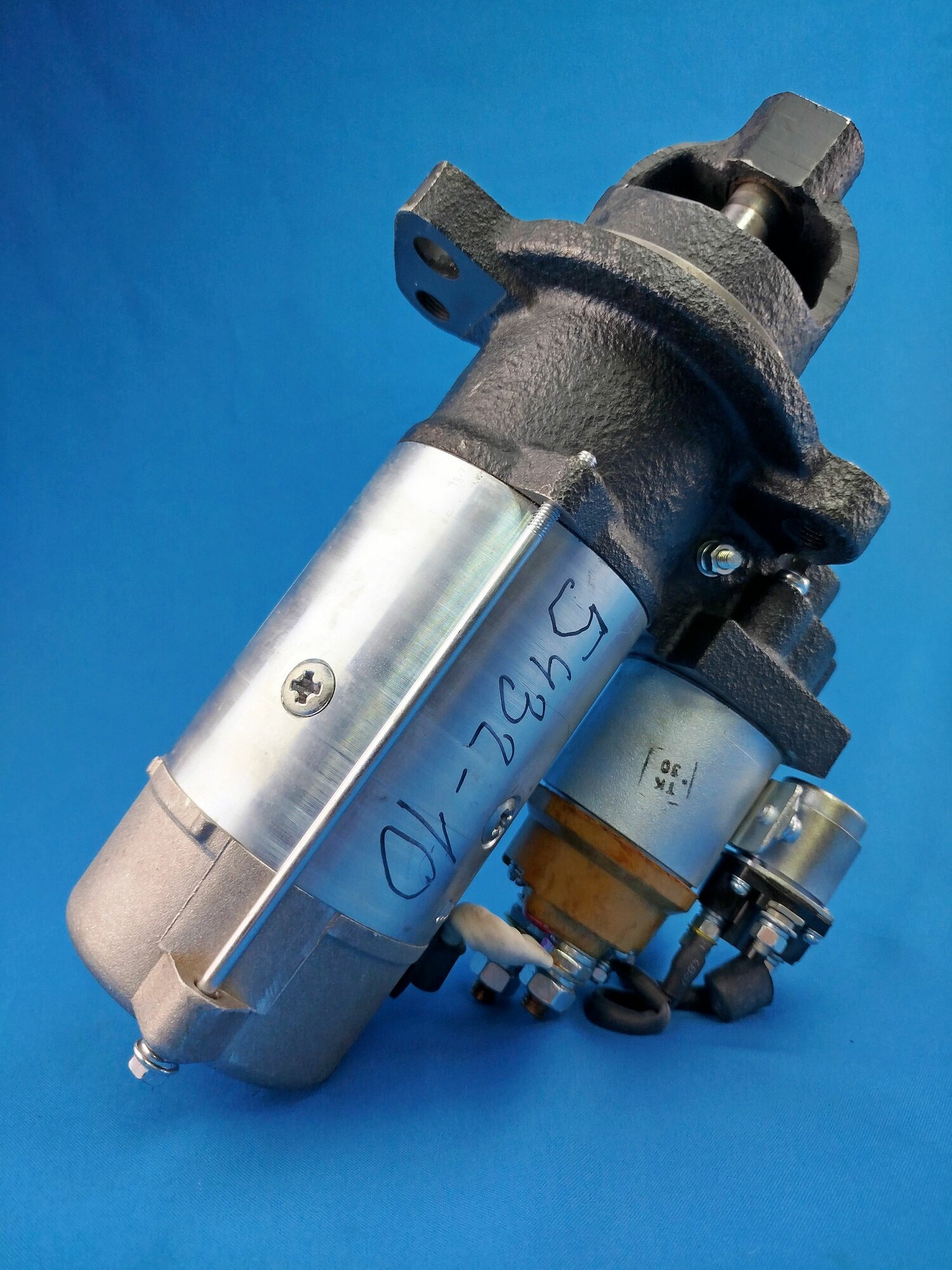 Стартер "БАТЭ" для а/м КамАЗ редукторный с доп. реле плавного пуска (9кВт)