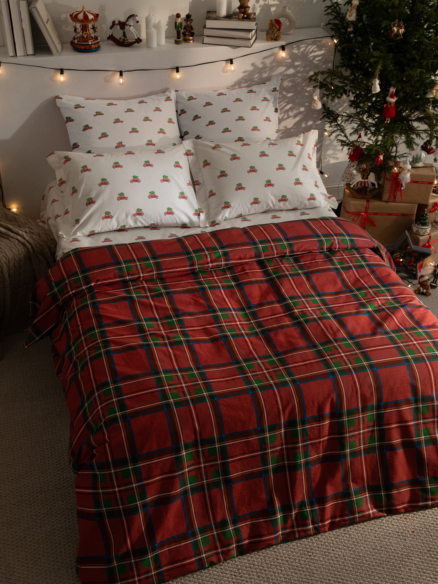 КПБ 1.5 перкаль "Cozy Home" Зимняя повесть/Winter tale (50х70) рис. 43137-2/43092-2 Счастливого Рождества/Buon Natale