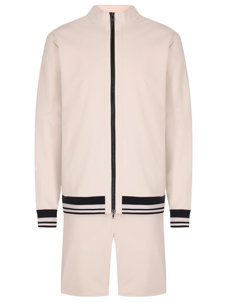 Костюм спортивный