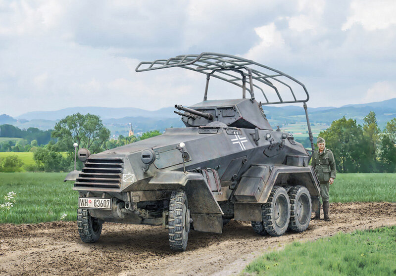 97032 Italeri Бронеавтомобиль SD.KFZ. 232. 6 RAD 1/72