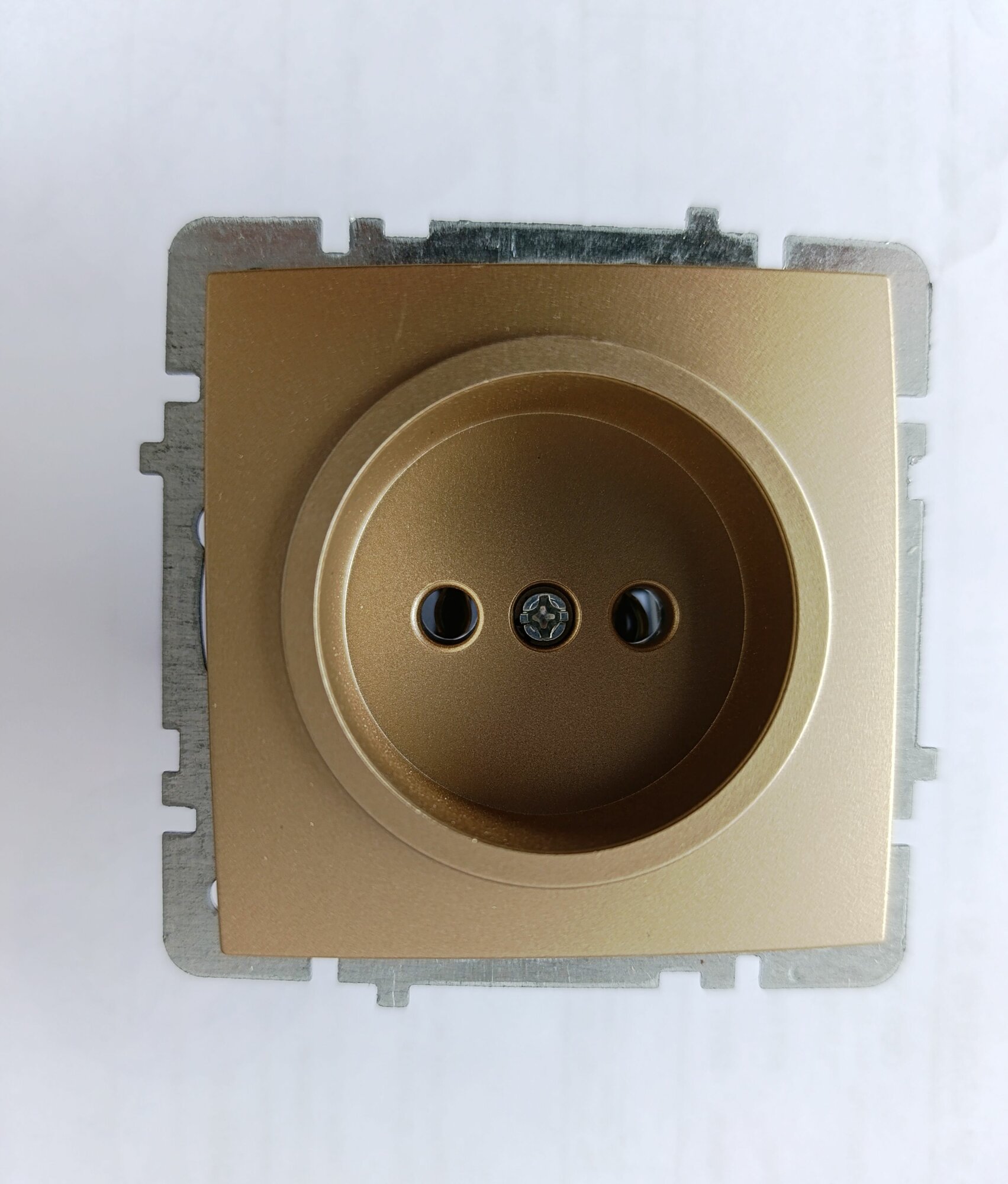 Розетка Nilson золотистый (узел)