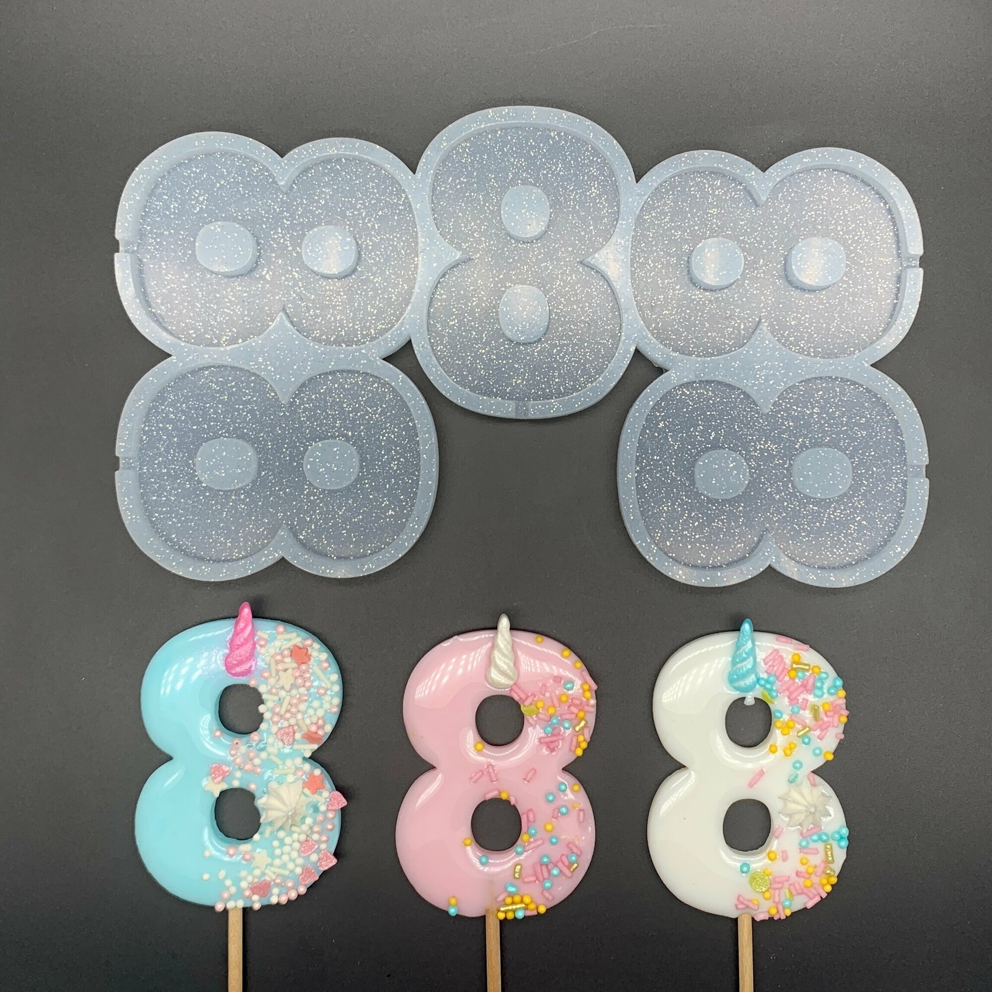 Силиконовая форма молд для леденцов и шоколада Восьмерка №3