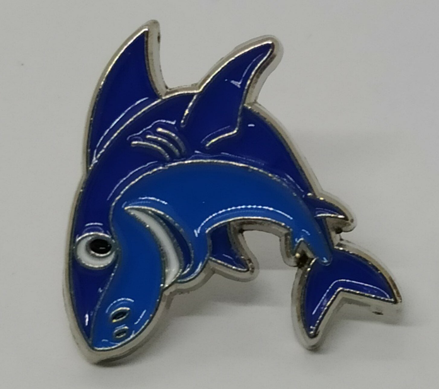 Значок " Акула "