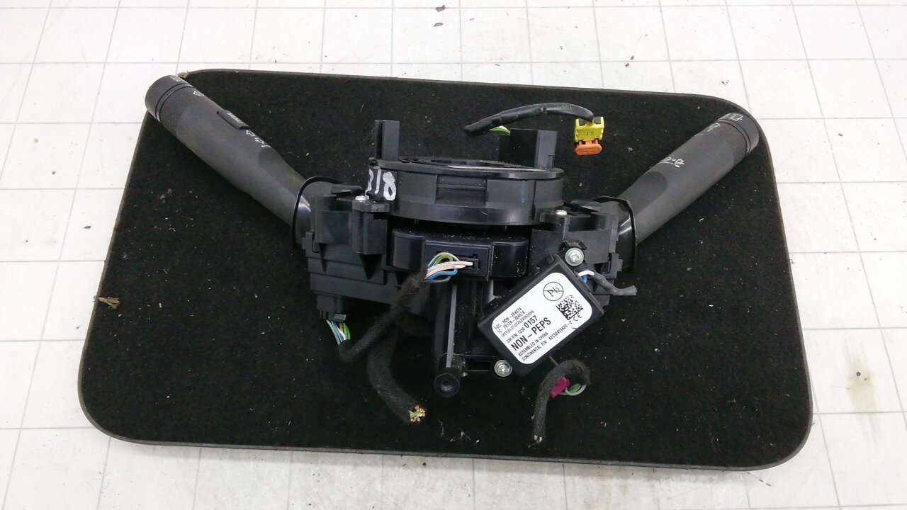 Переключатель поворотов и дворников (стрекоза) OPEL ZAFIRA C, Номер 20941129, 13303268, 1241055, 1241186