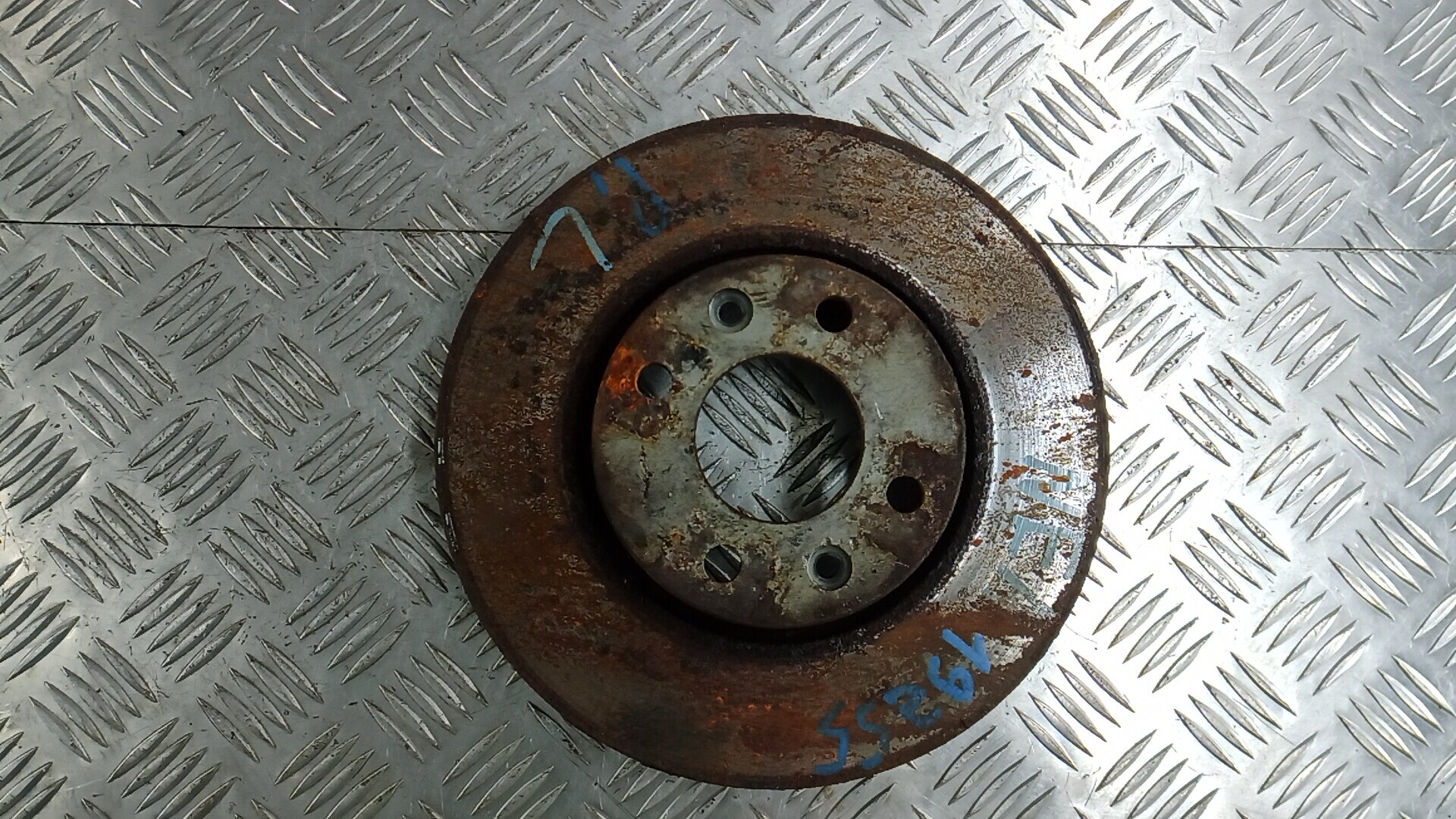 Диск тормозной передний NISSAN NOTE E11, Номер 40206AX600