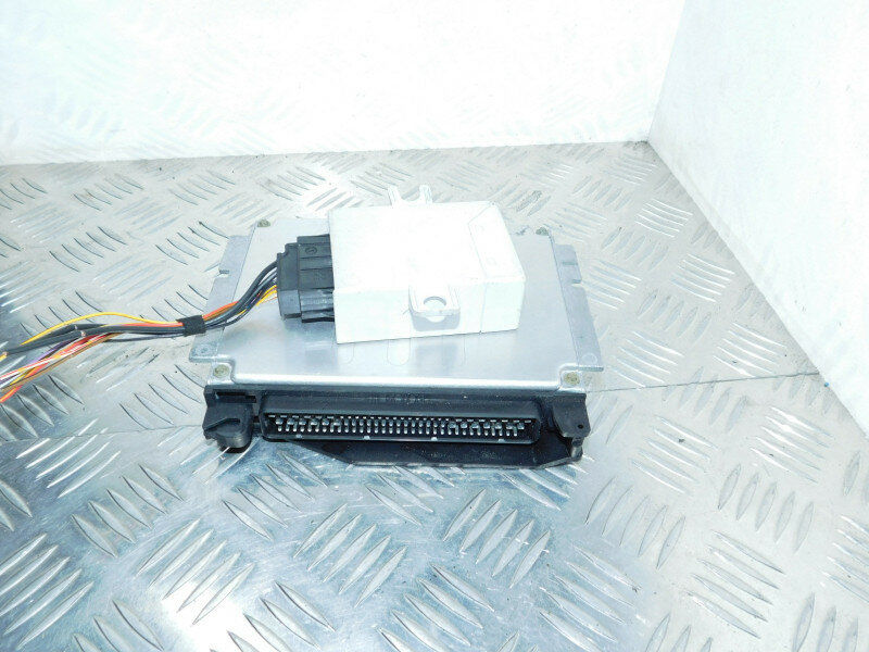 Блок управления двигателем для BMW 5 E39 2.5 OEM 1437563