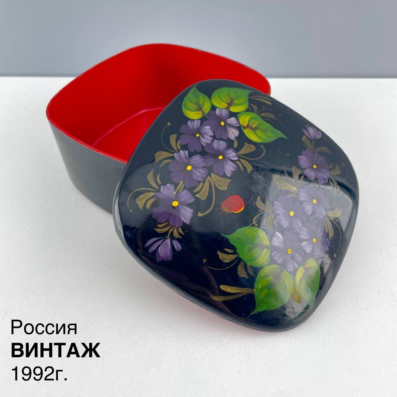 Винтажная шкатулка "Май". Металл з-д Художественная гравюра, роспись. Россия, 1992 г.