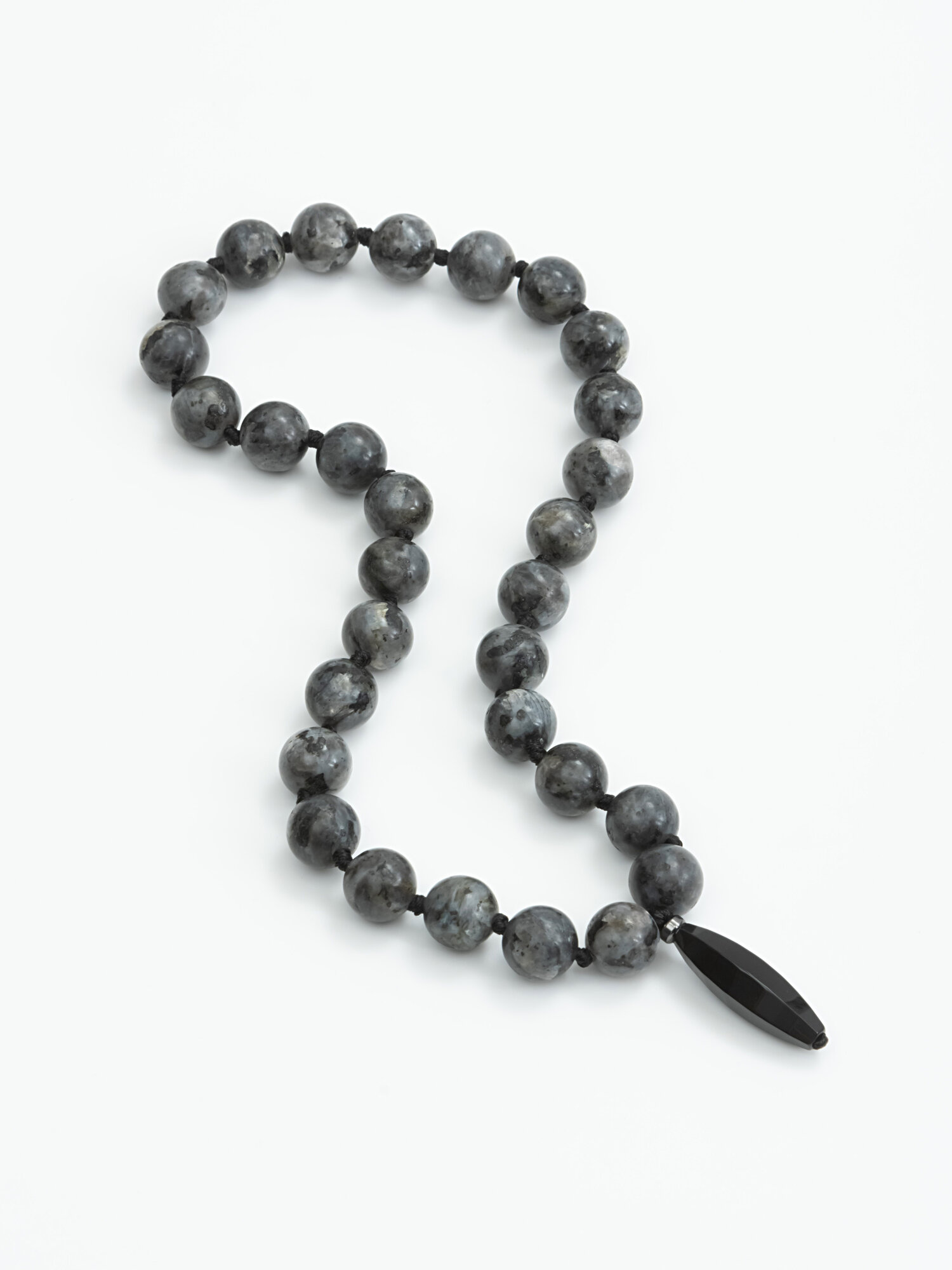 Чётки, агат, лаврикит