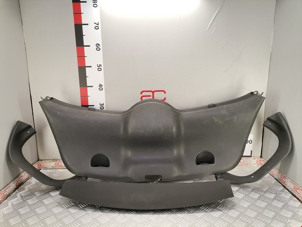 Обшивка крышки багажника Renault Megane 2 8200035024 арт. 1020499
