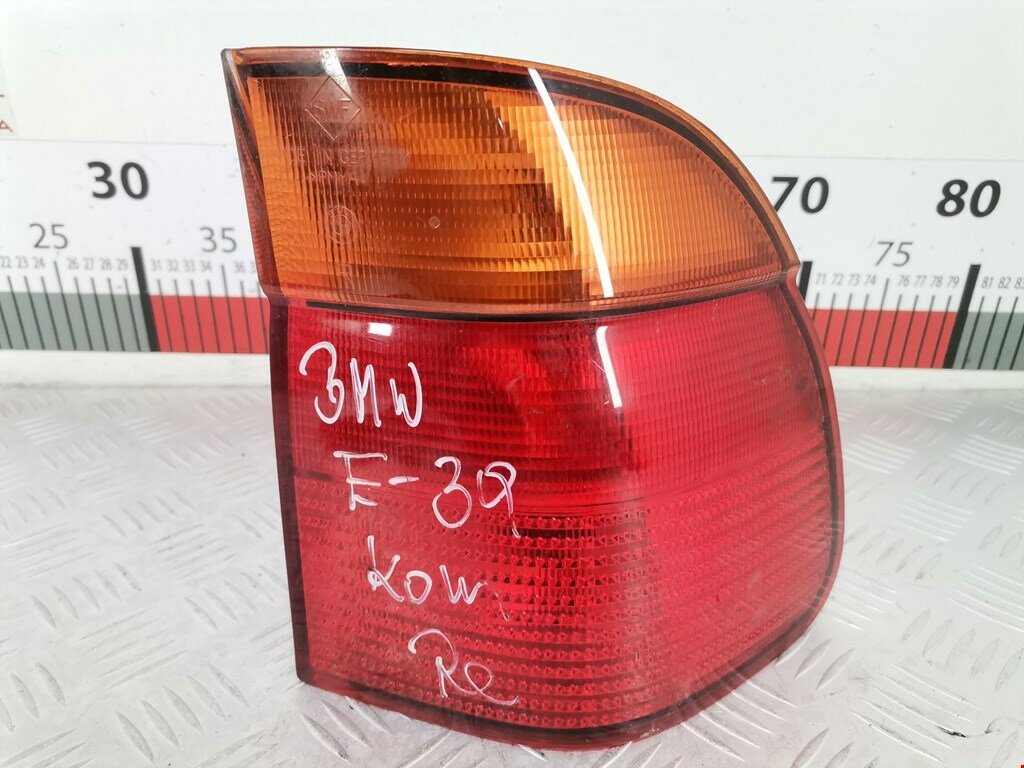 Фонарь задний правый BMW 5-Series (E39) 63218371328 арт. 1598016