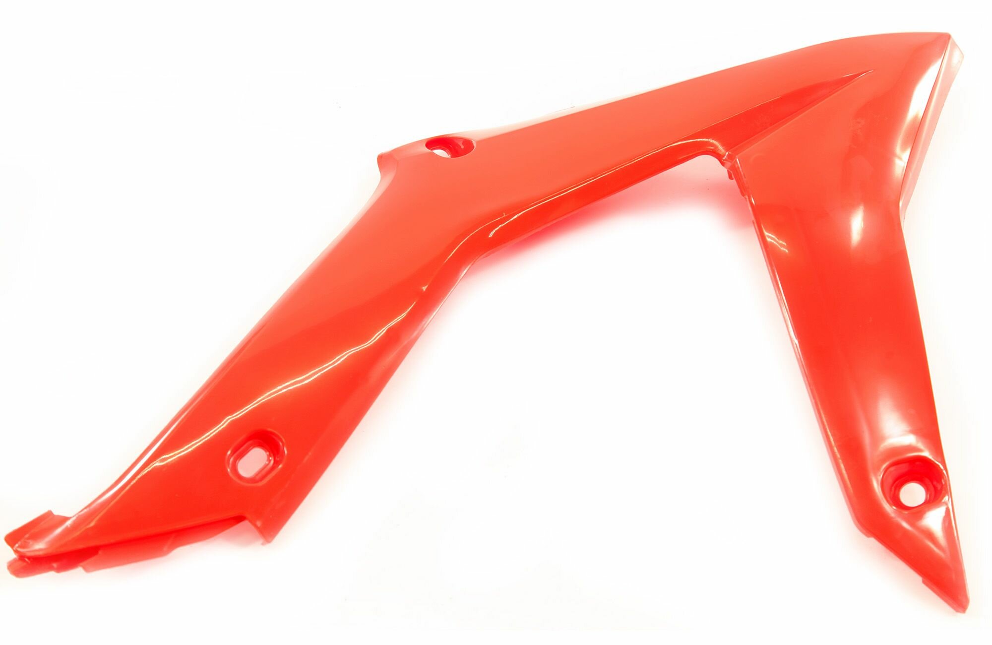 Облицовка передняя правая, красный BSE Z6 Z6Y Z7 Z8 RTC 300 RTC 300RY Z11, арт. 30.719.0751