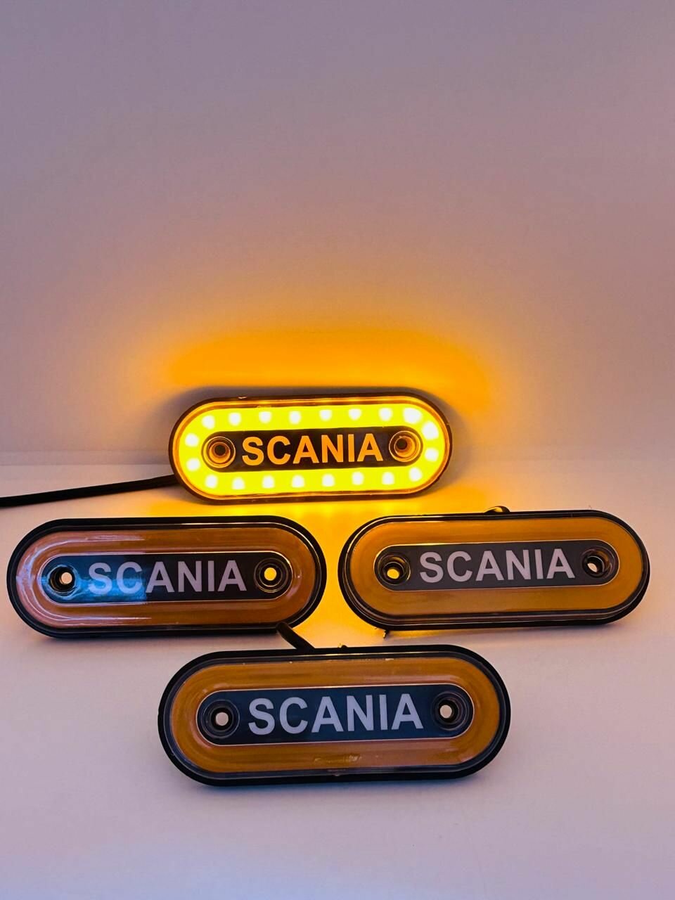 Указатель габаритов Scania 12-24V MINI LED 4 шт