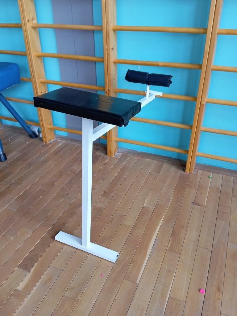 Гиперэкстензия универсальная навесная для гимнастической стенки цельносварная