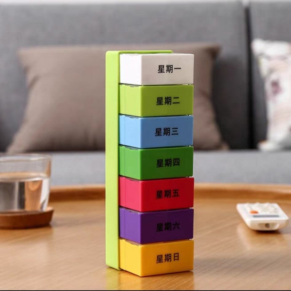 Таблетница "Кубики"