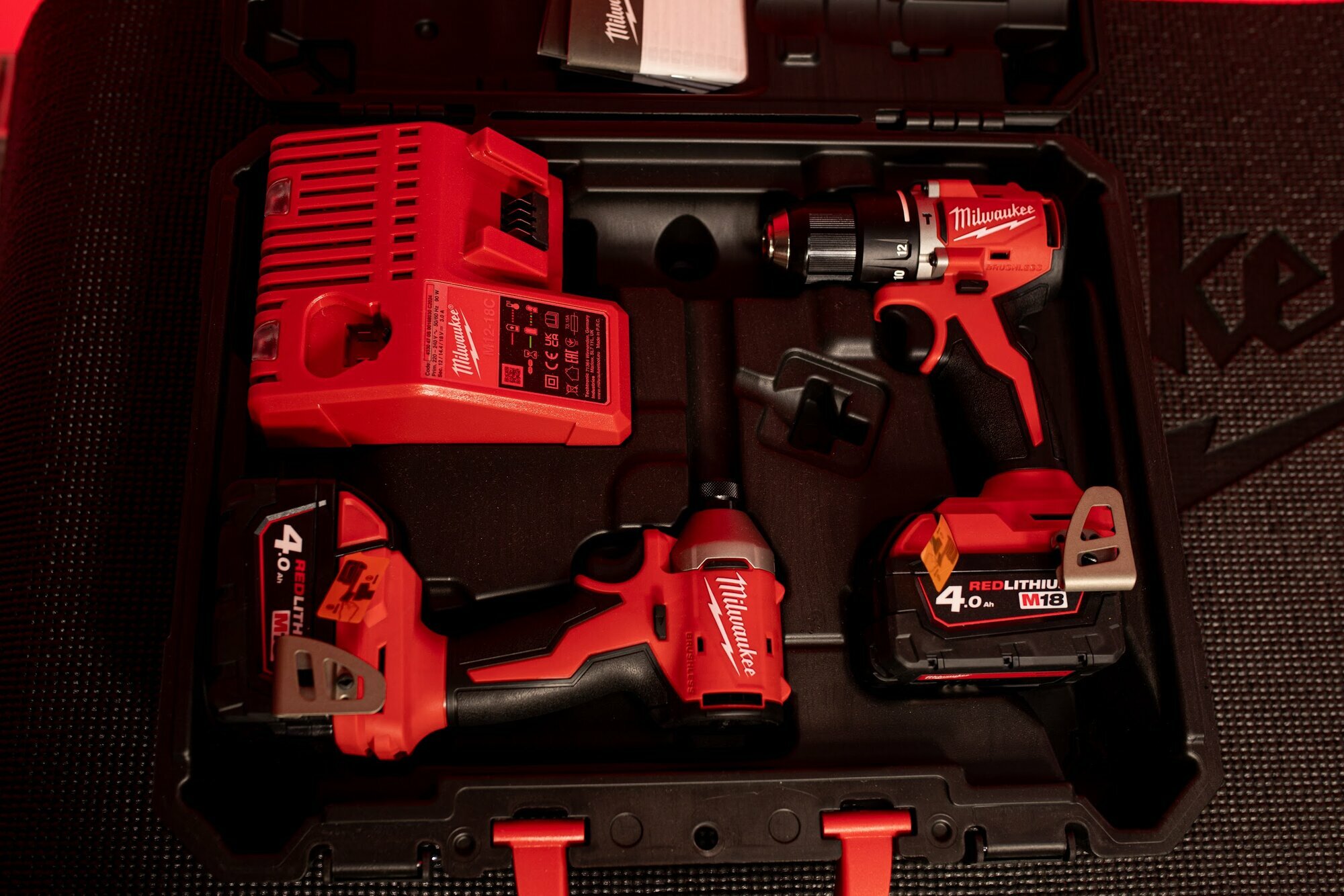 Набор инструментов Milwaukee M18BLCPP2A-402C