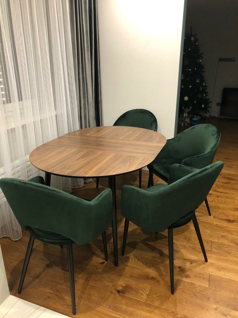 Стол Vivalima раздвижной обеденный из американского ореха, круглый, 100 см вставка 40 см