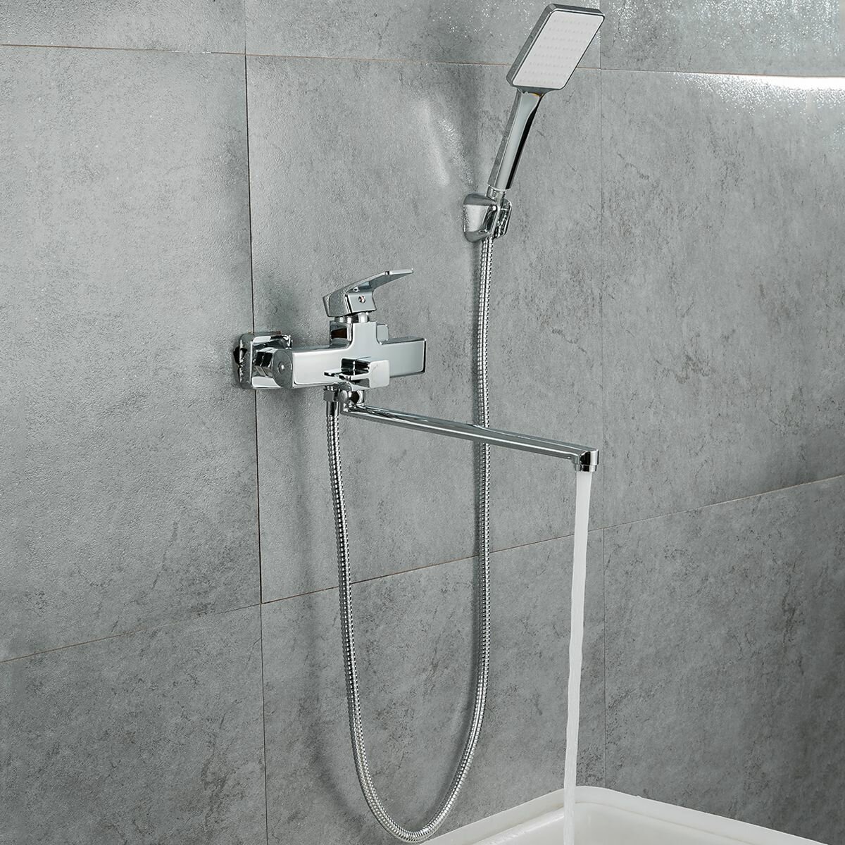 Смеситель для ванны с длинным изливом и душем Frud R22151
