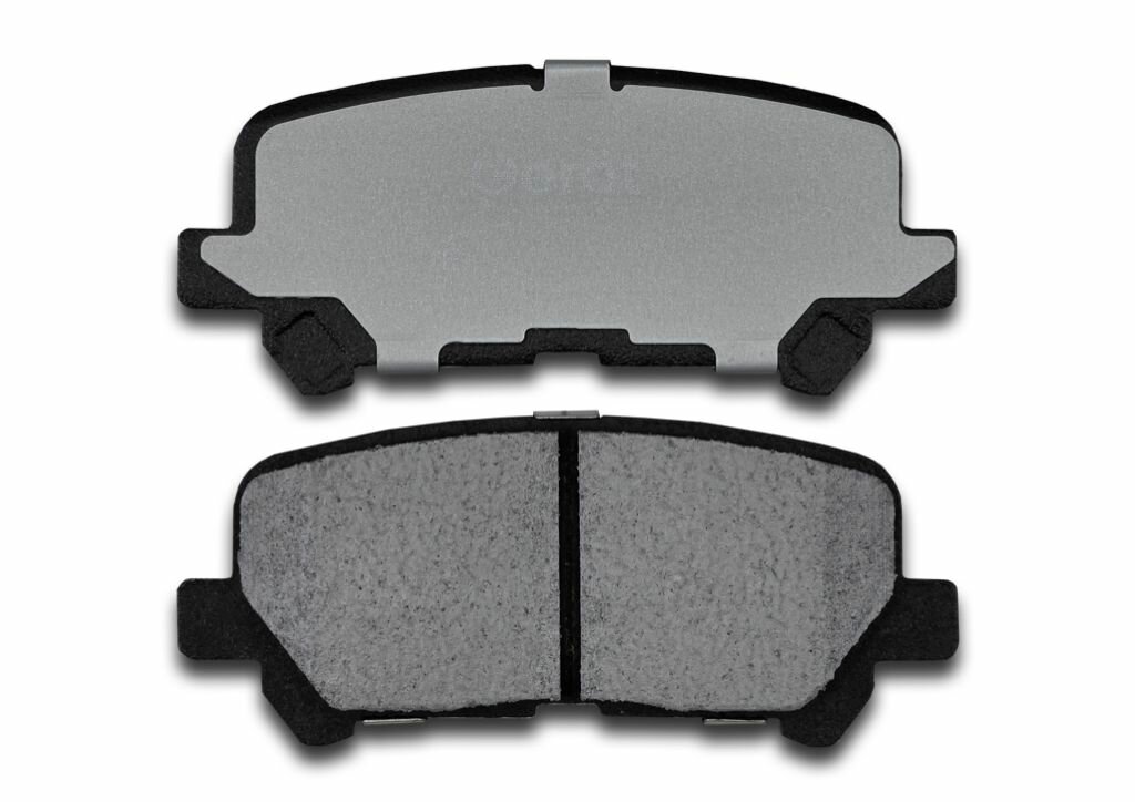 Тормозные колодки Gerat BPR158PG (задние) Low-metallic