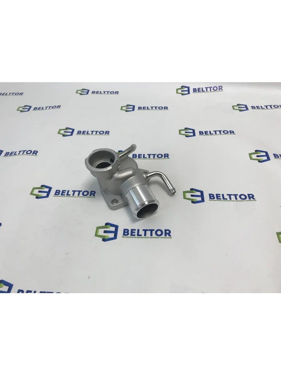 Горловина радиатора, алюминий Новое Cargoparts