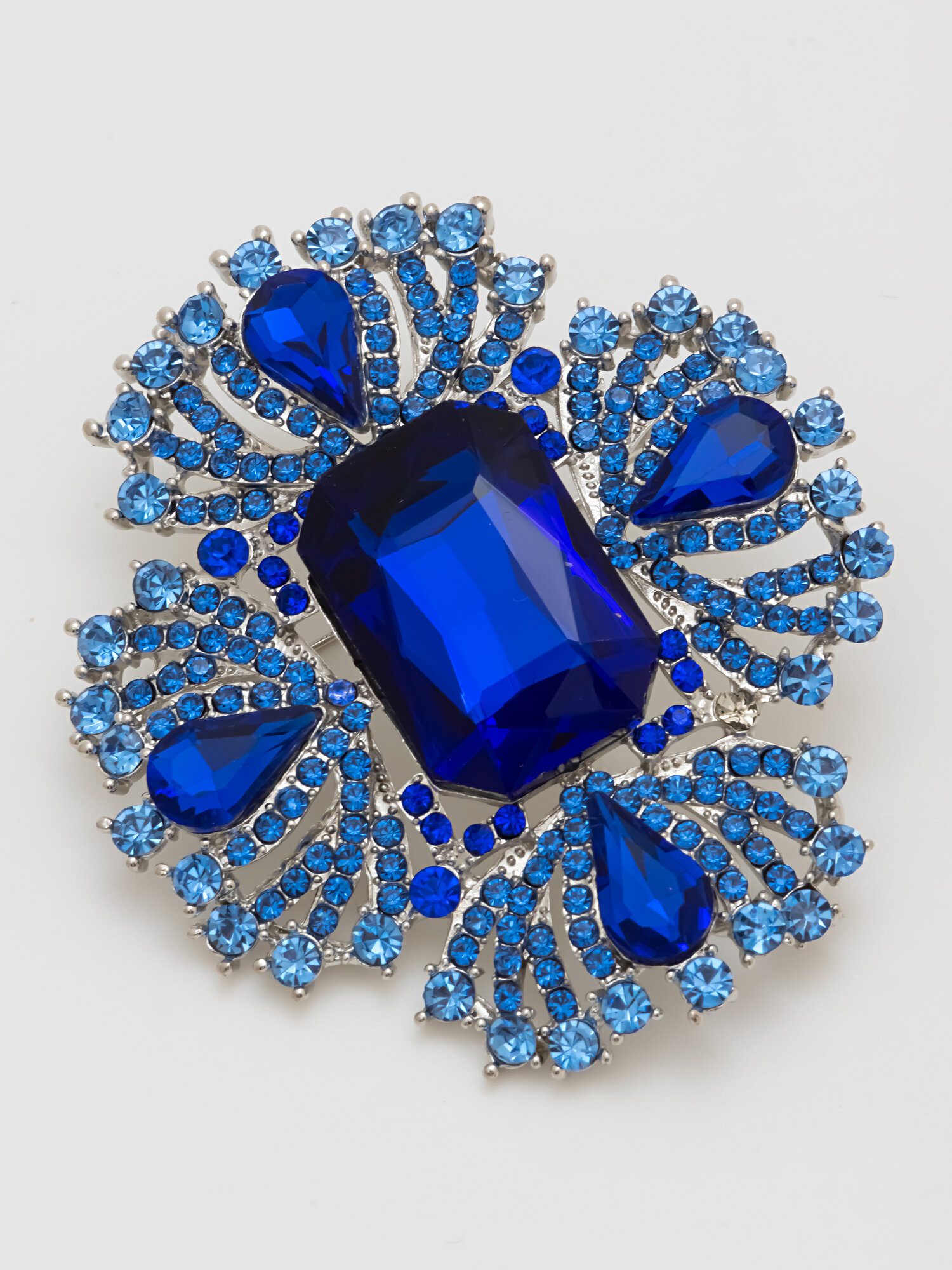 Брошь, кристалл