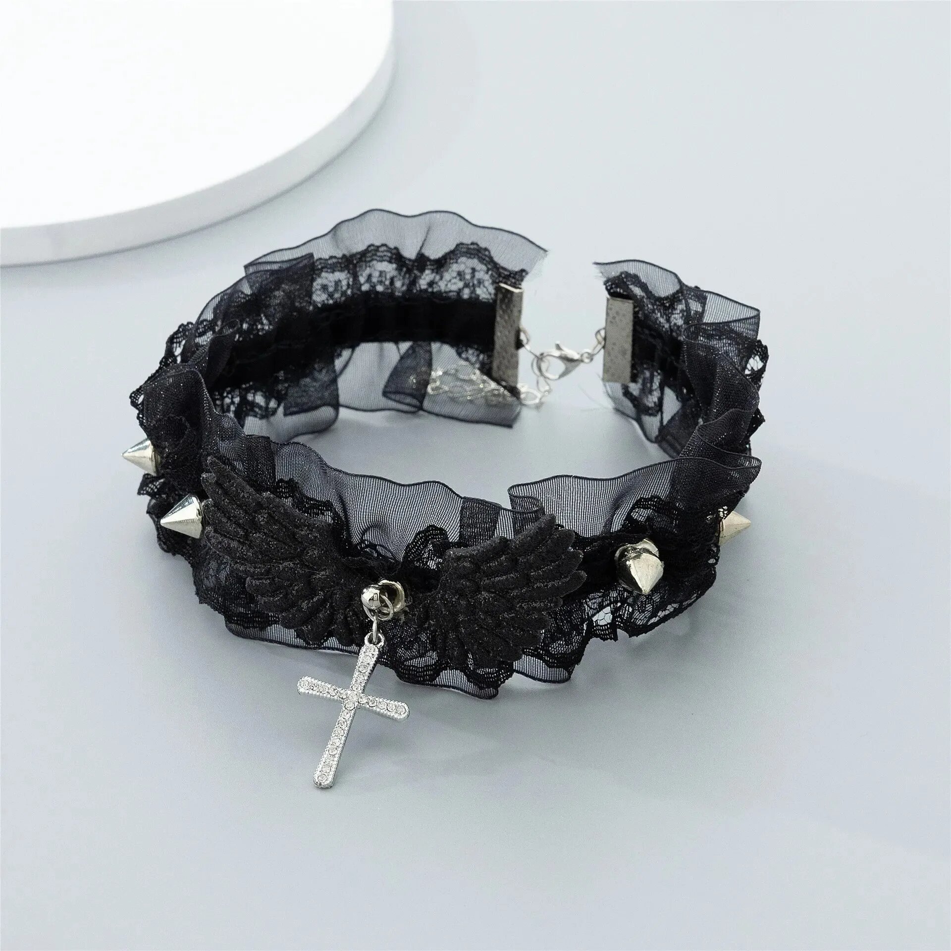 Колье Lost Crown