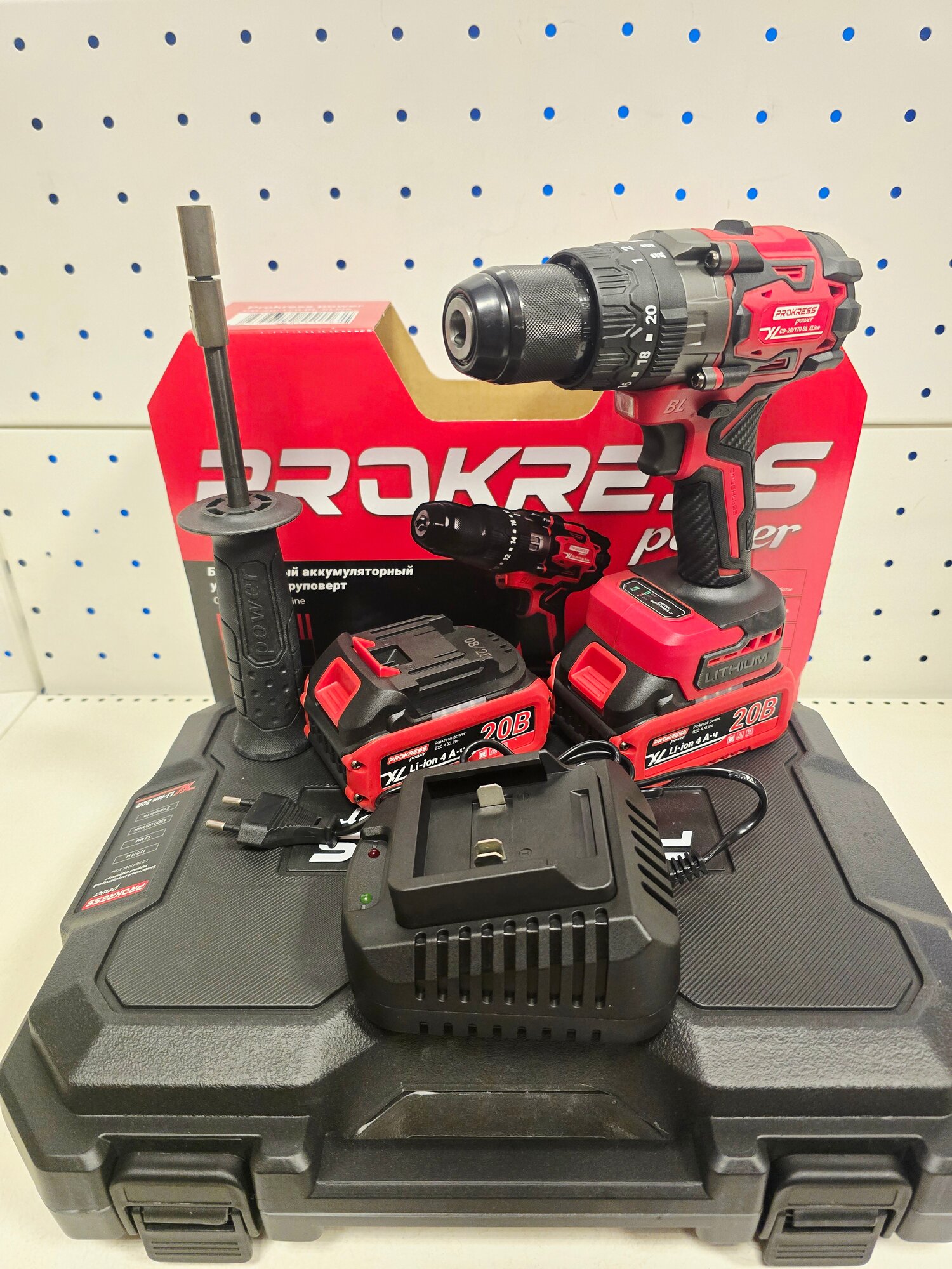 Шуруповерт Prokress Xline CD-20/170, для ледобура, бесщеточный, 20В, 2x4Ач, 170Нм