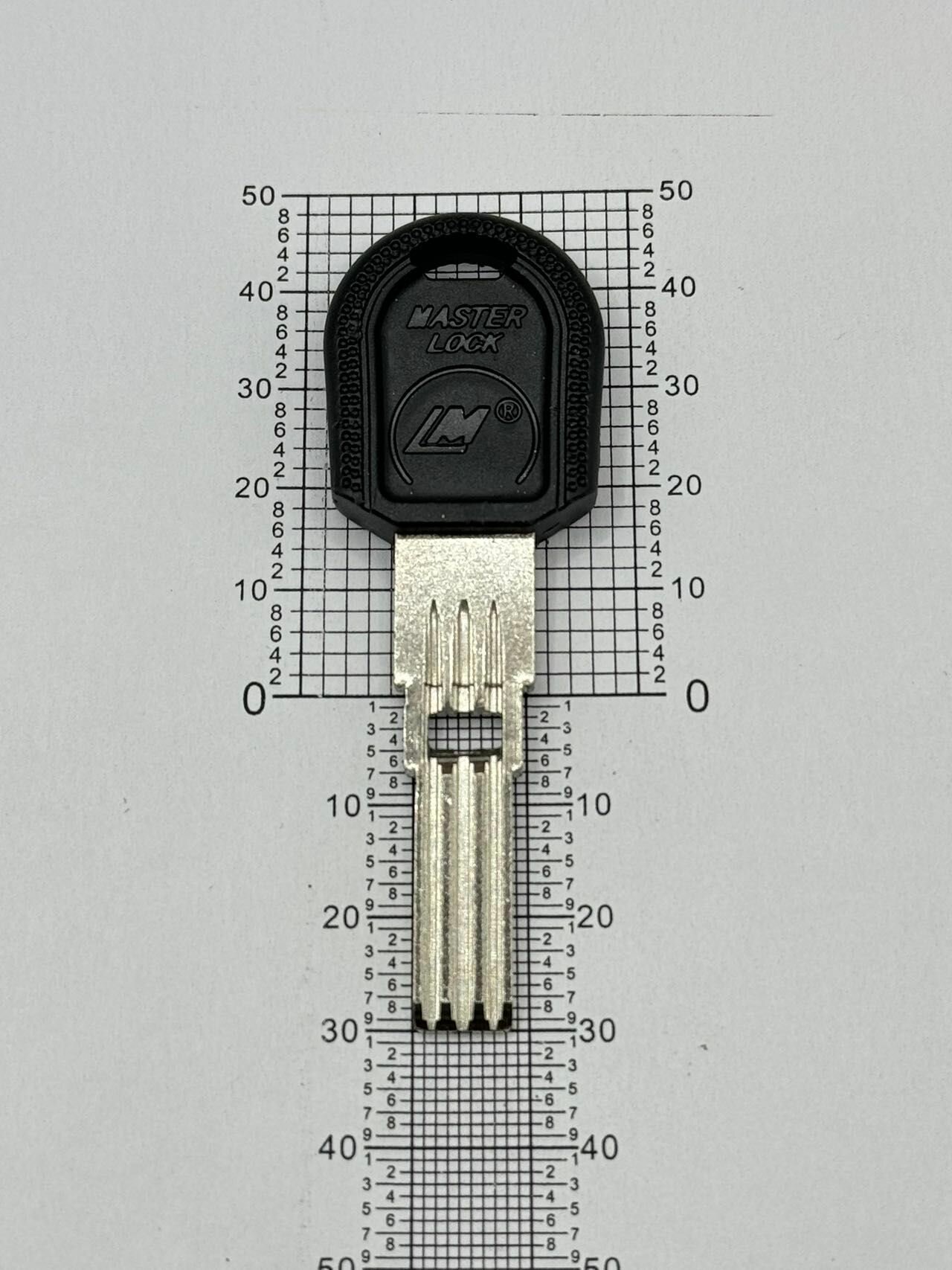 Вертикальный ключ LM-3DP 3+1 паз c отверстием Scorpion Черный, (10шт