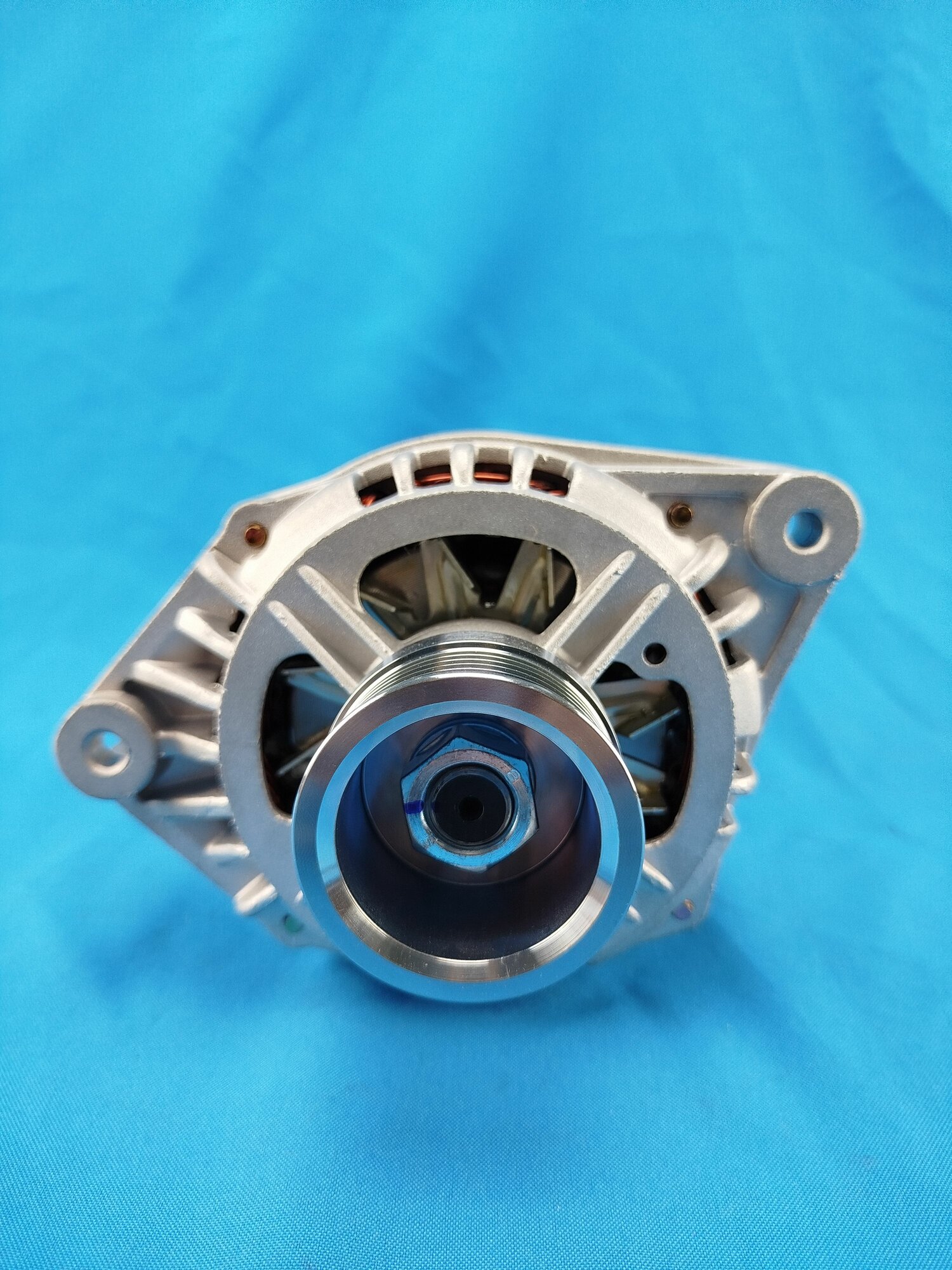 Генератор "КЗАТЭ" для автомобилей Калина, Приора, Гранта (115А) (эконом)