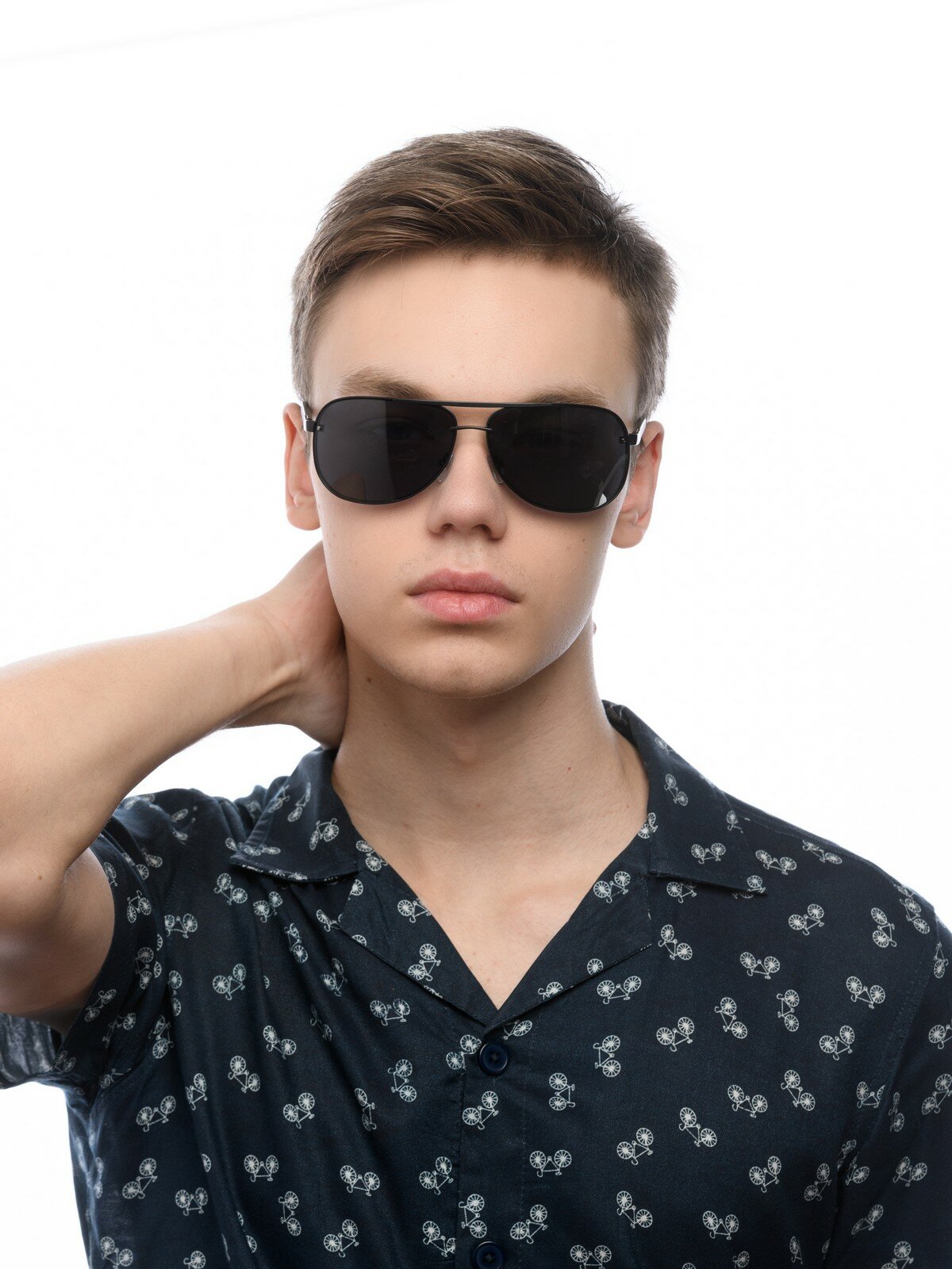 Солнцезащитные очки