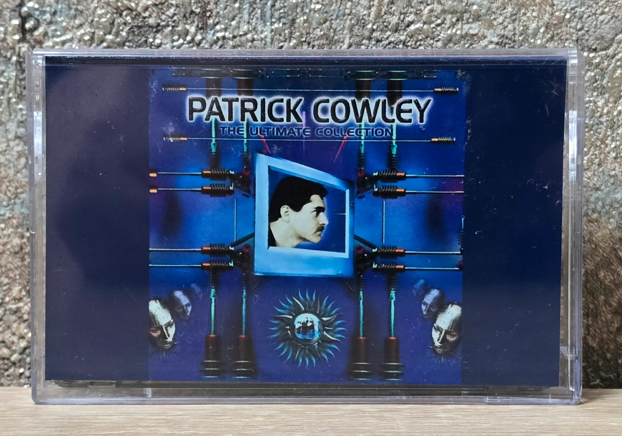 Аудиокассета PATRICK COWLEY лучшие хиты