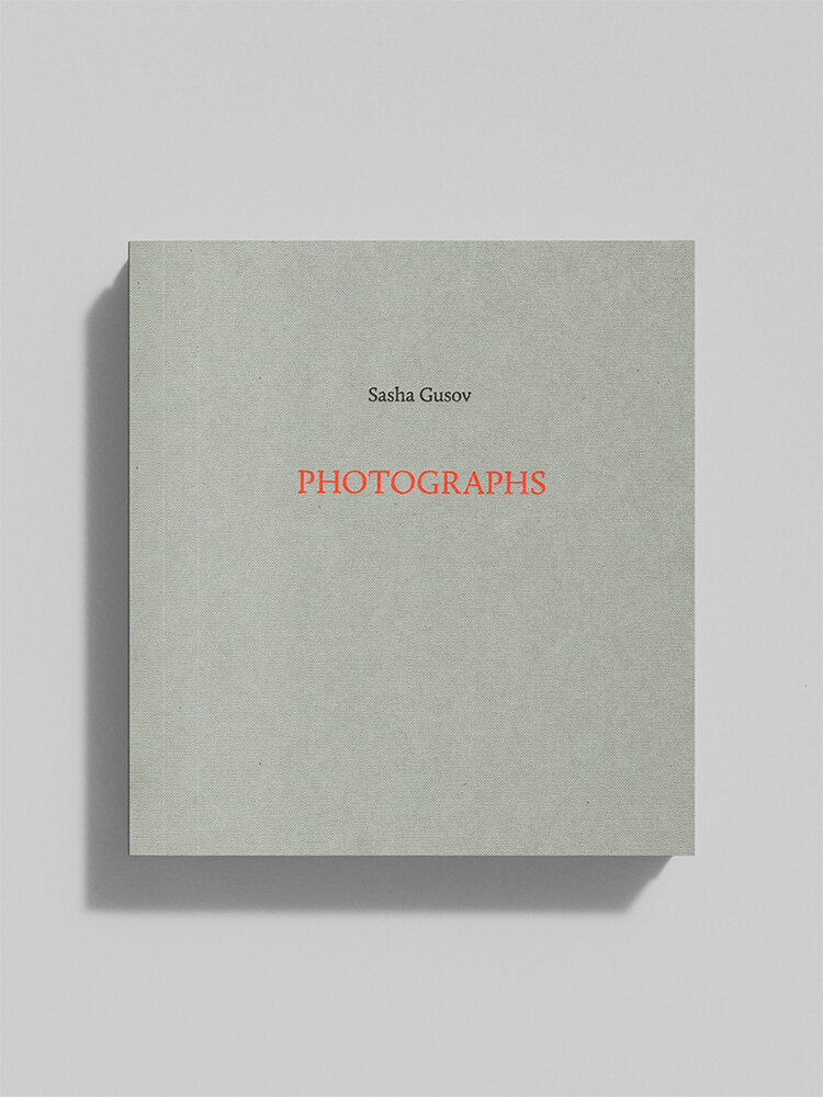 Книга Paulsen "Sasha Gusov Photographs" 2013, твердый переплет, мелованная бумага