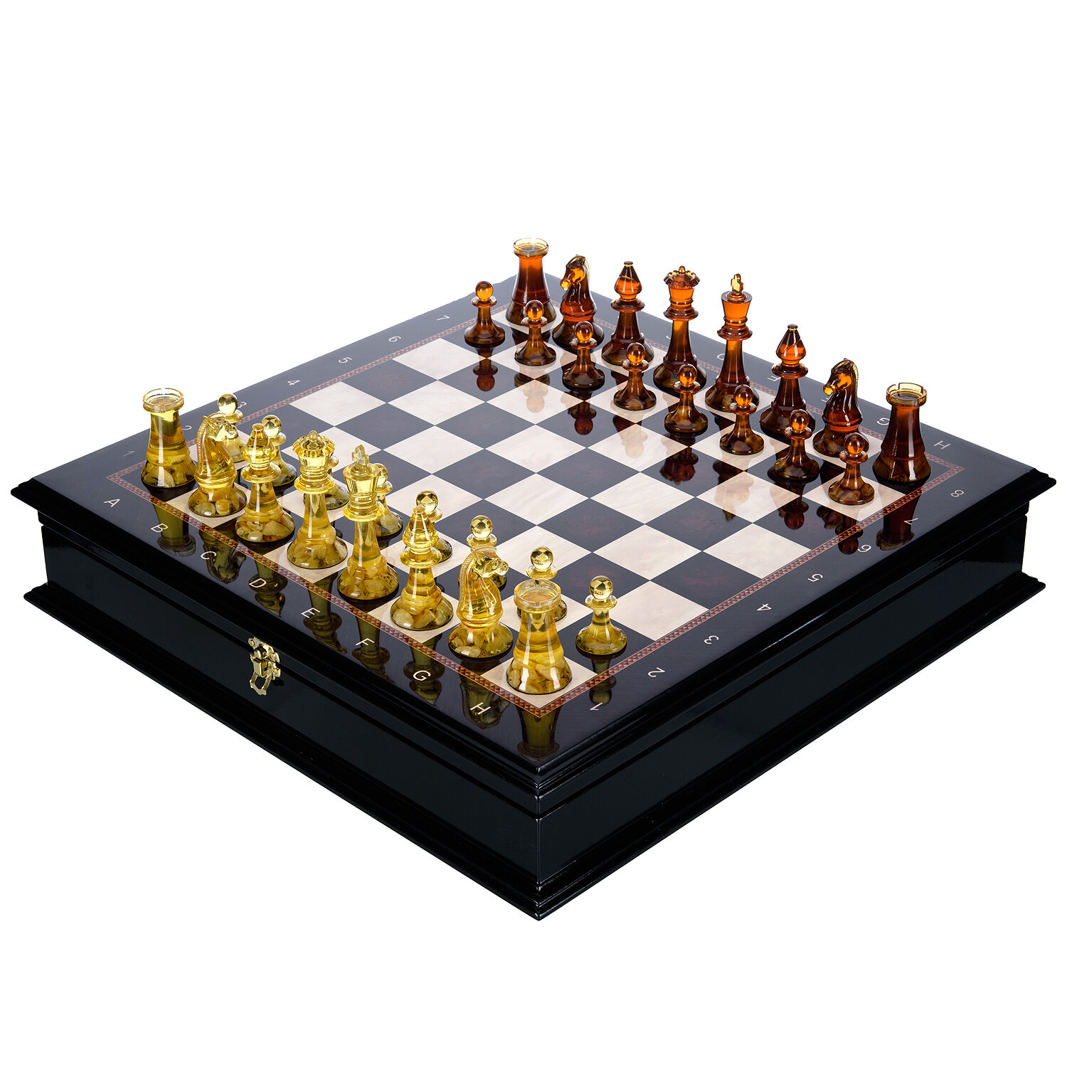 Шахматный ларец с янтарными фигурами 48х48 см